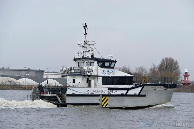 SEACAT MAGIC, Offshore Tug/Supply Ship - Details and current position ...