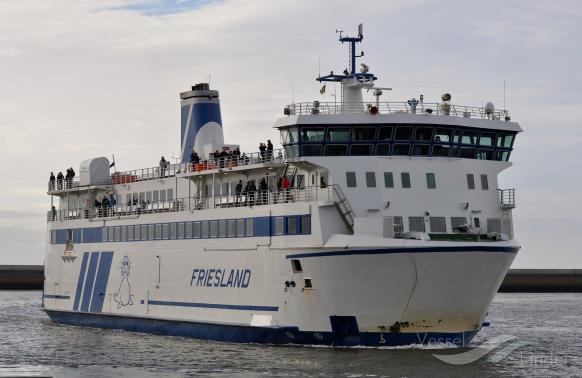 FRIESLAND, Passenger/Ro-Ro Cargo Ship - Details and current position ...