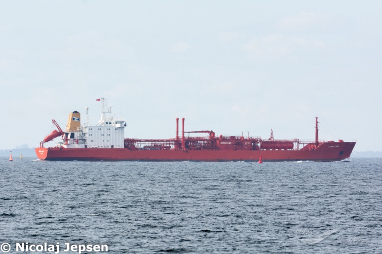 GAS NORA photo, LPG Tanker - Taken on Mar 20, 2016 - VesselFinder