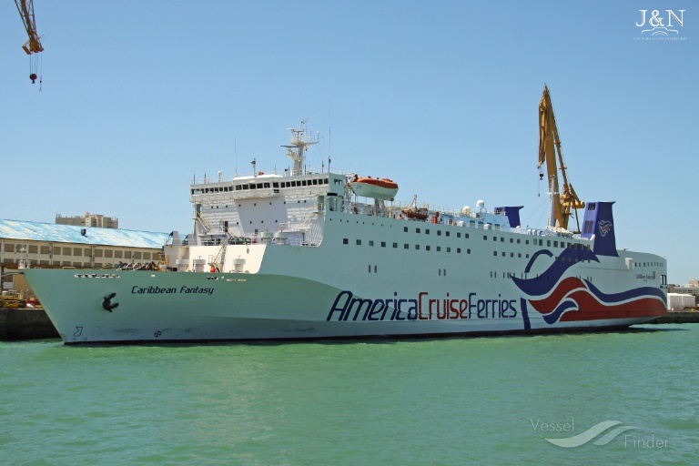 FANTASY, Passenger/Ro-Ro Cargo Ship - Details and current position ...