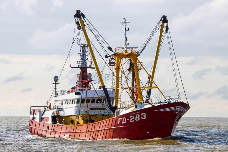 FD283 TRUI UAN HINTE, Fishing Vessel - Details and current position ...