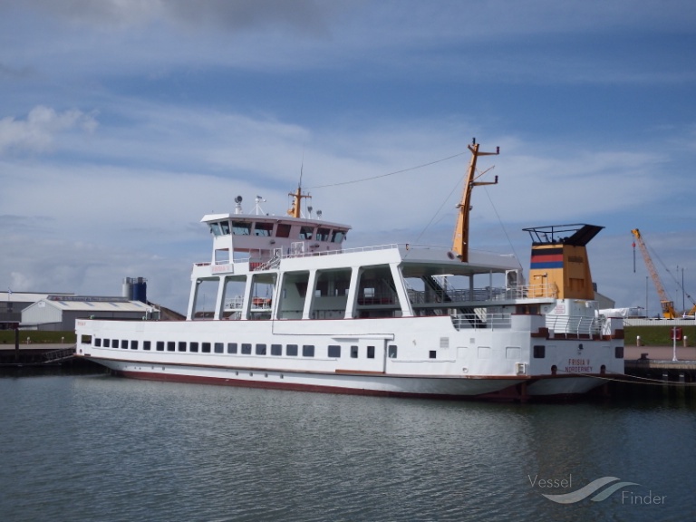 FRISIA V, Passenger/Ro-Ro Cargo Ship - Details and current position ...
