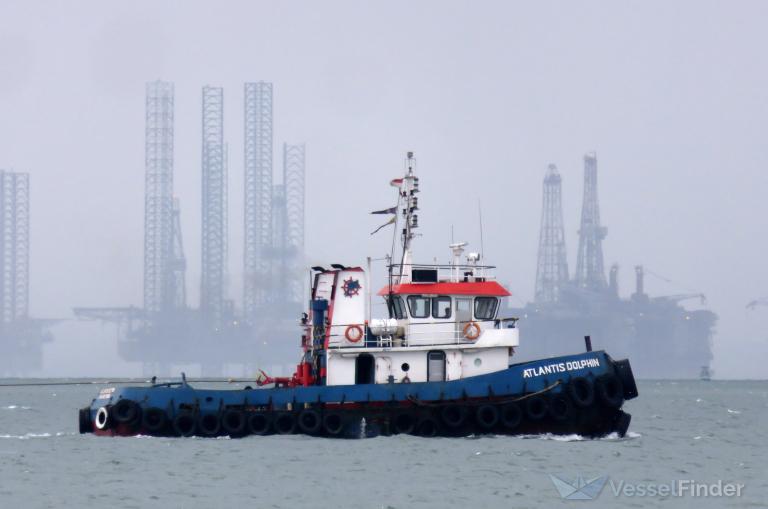 ATLANTIS DOLPHIN, Tug - Details and current position - IMO 8863719 ...