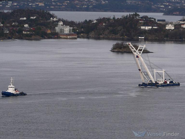 TRONDS MAX, Tug - Details and current position - IMO 8871091 - VesselFinder