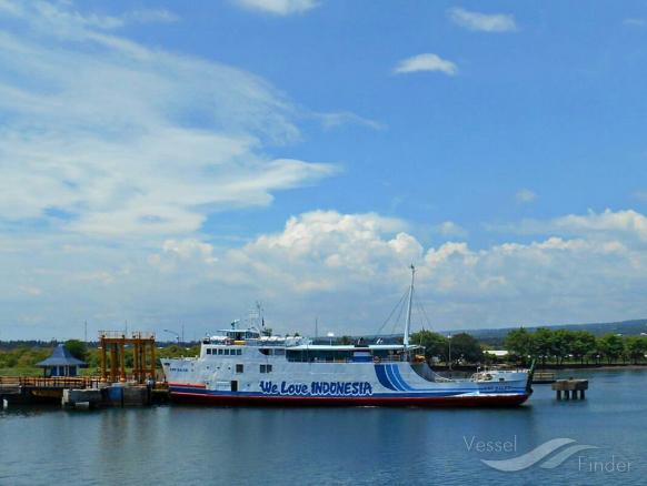 KMP.KALEBI, Passenger/Ro-Ro Cargo Ship - Details and current position ...