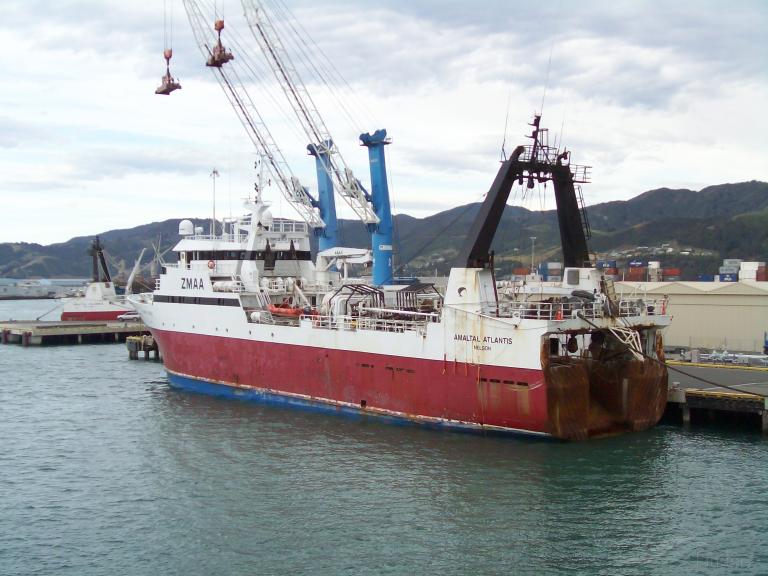 AMALTAL ATLANTIS, Fish Factory Ship - Details and current position ...