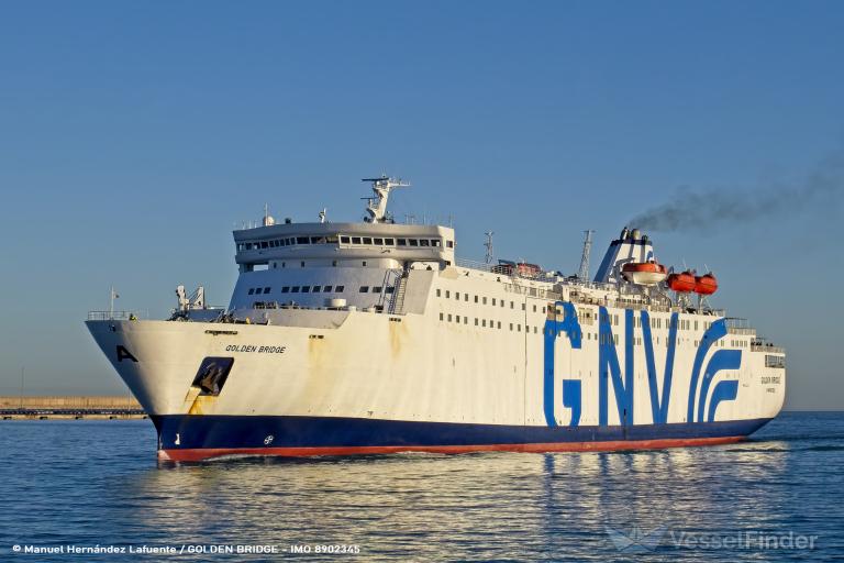 GOLDEN BRIDGE, Passenger/Ro-Ro Cargo Ship - Details and current ...