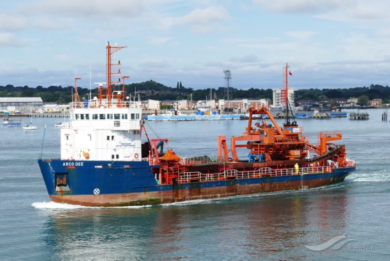 ARCO DEE, Hopper Dredger - Details and current position - IMO 8902917 ...