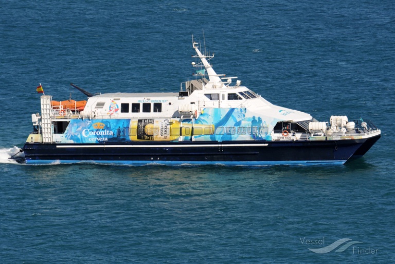 MAVERICK, Passenger Ship - Details and current position - IMO 8911372 ...