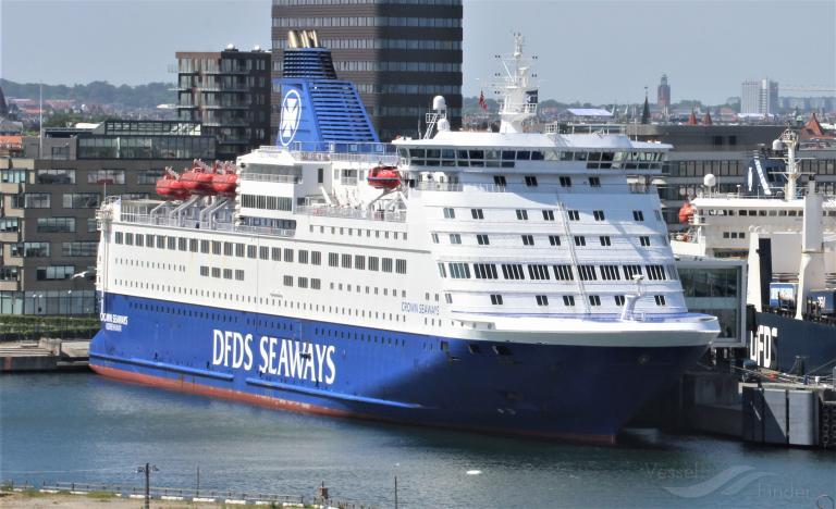 CROWN SEAWAYS, Passenger/Ro-Ro Cargo Ship - Details and current ...