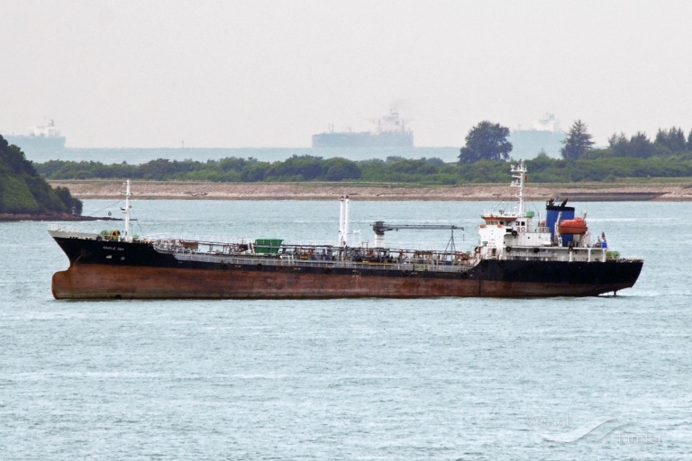DE XIANG, Oil Products Tanker - Details and current position - IMO ...