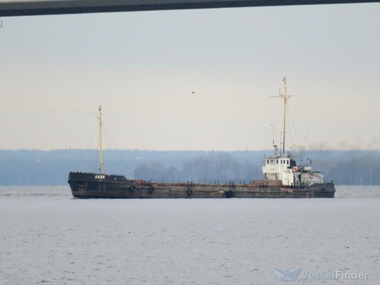LAUK, Motor Hopper - Details and current position - IMO 8928131 ...