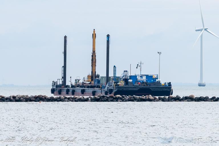 AARSLEFF 102, Pontoon - Details and current position - IMO 8928868 ...