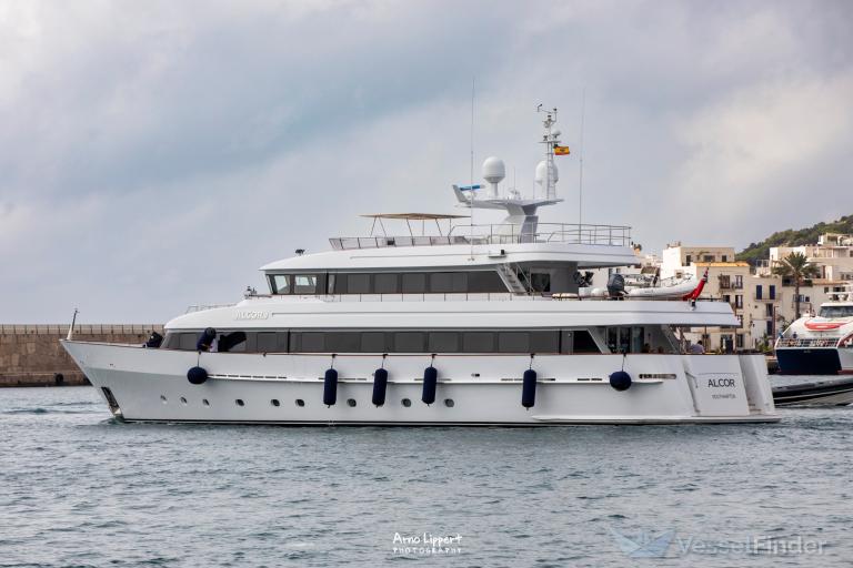 ALCOR, Yacht - Details and current position - IMO 8952388 - VesselFinder