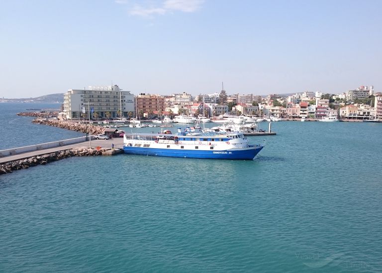 OINOUSSAI III, Passenger/Ro-Ro Cargo Ship - Details and current ...