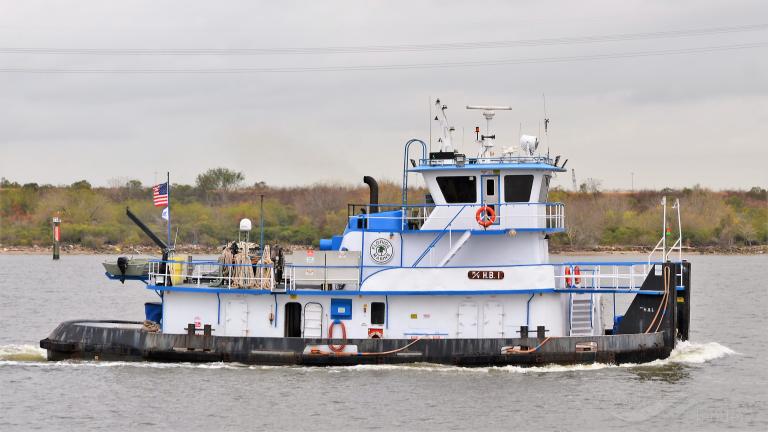 HB 1, Tug - Details and current position - IMO 8992510 - VesselFinder