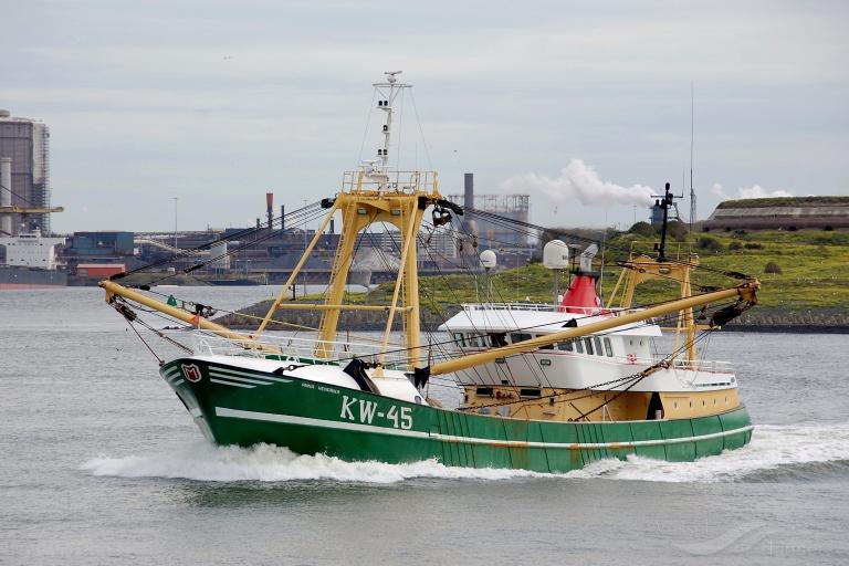 KW45 ANNA HENDRIKA, Fishing Vessel - Scheepsdetails en huidige positie - IMO 9012599 - VesselFinder