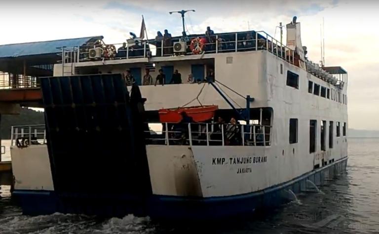 KMP.TANJUNG BURANG, Passenger Ship - Details and current position - IMO ...
