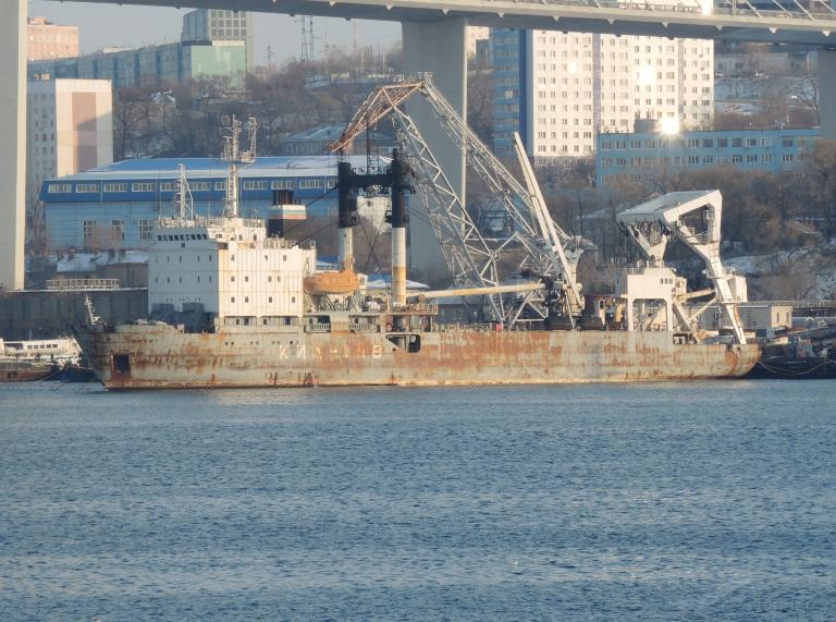 KIL-168, Crane Ship - Details and current position - IMO 9030175 ...