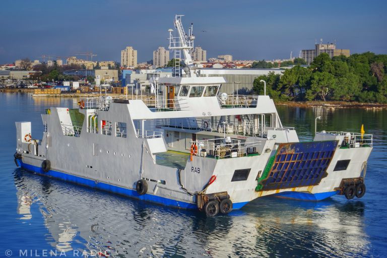 RAB, Passenger/Ro-Ro Cargo Ship - Details and current position - IMO ...