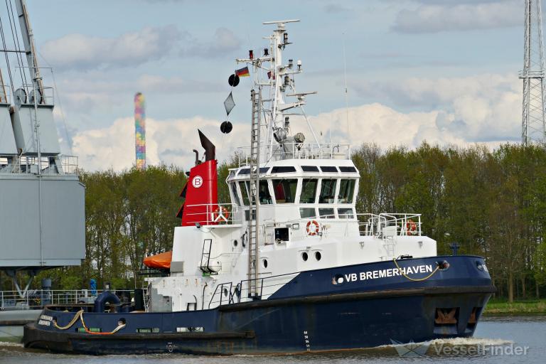 VB BREMERHAVEN, Tug - Details and current position - IMO 9045871 - VesselFinder