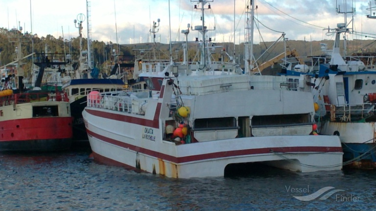 OKATA, Fishing Vessel - Details and current position - IMO 9058426 ...