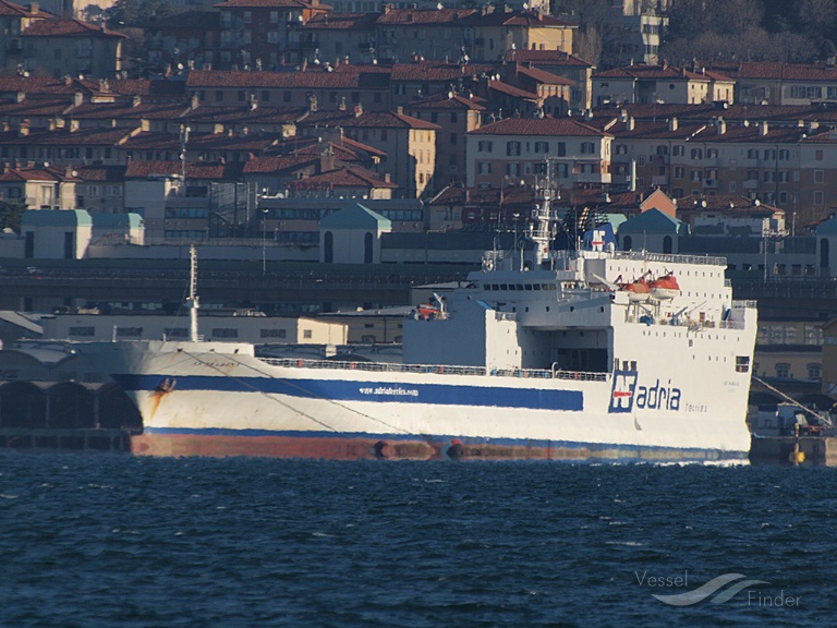 AF MARINA, Passenger/Ro-Ro Cargo Ship - Dettagli della nave e posizione ...