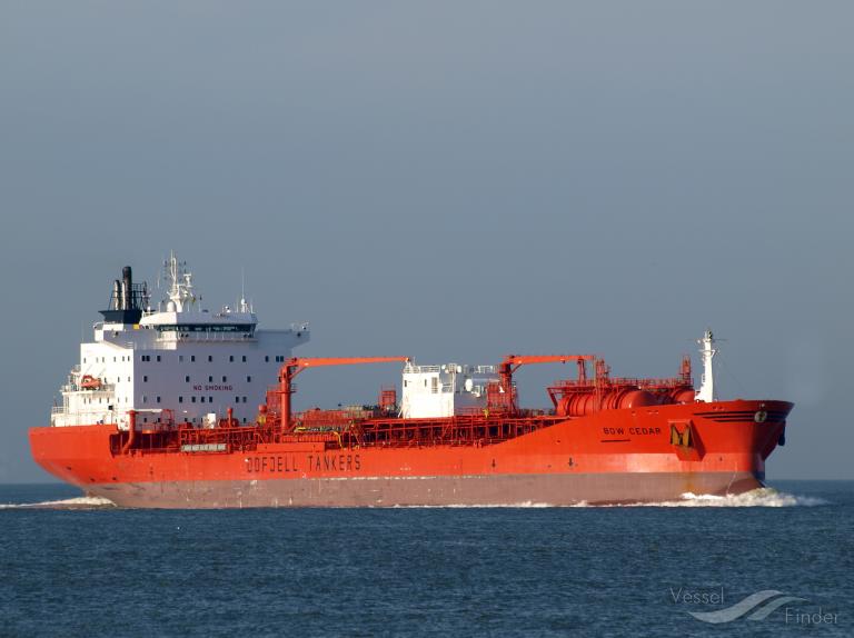BOW CEDAR, Chemical/Oil Products Tanker - Details and current position ...