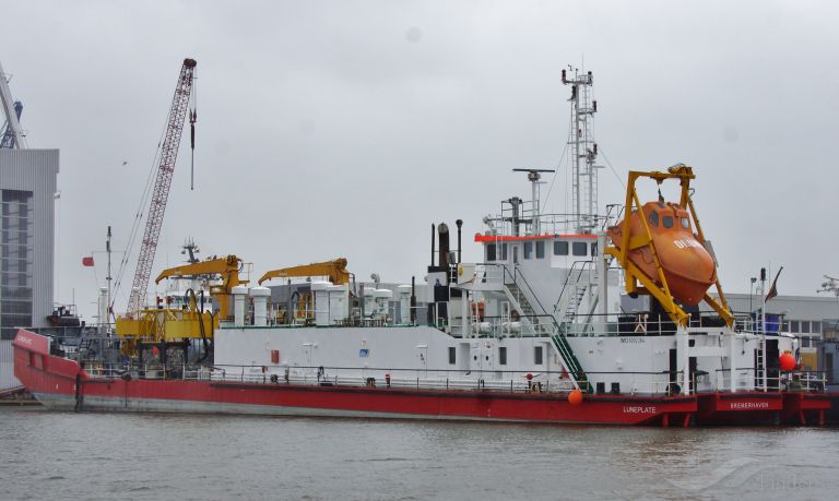 LUNEPLATE, Pollution Control Vessel - Details and current position ...