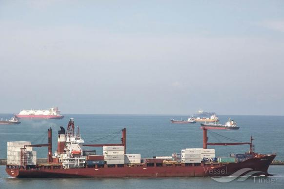 ELLA, Container Ship - Details and current position - IMO 9104512 ...