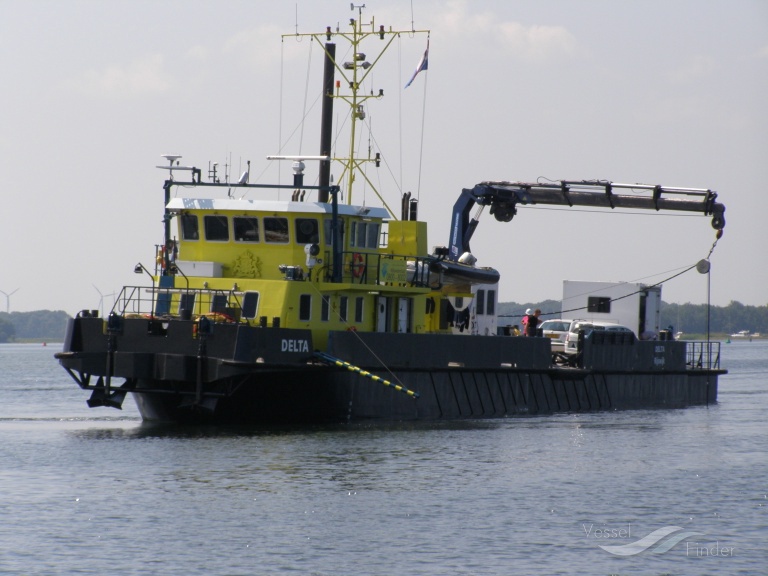 DELTA, Research Vessel - Details and current position - IMO 9104718 ...