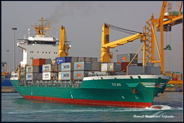 TITAN, Container Ship - Details and current position - IMO 9126998 ...