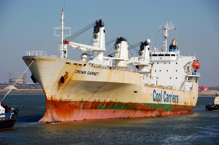 CROWN GARNET, Refrigerated Cargo Ship - Details and current position ...