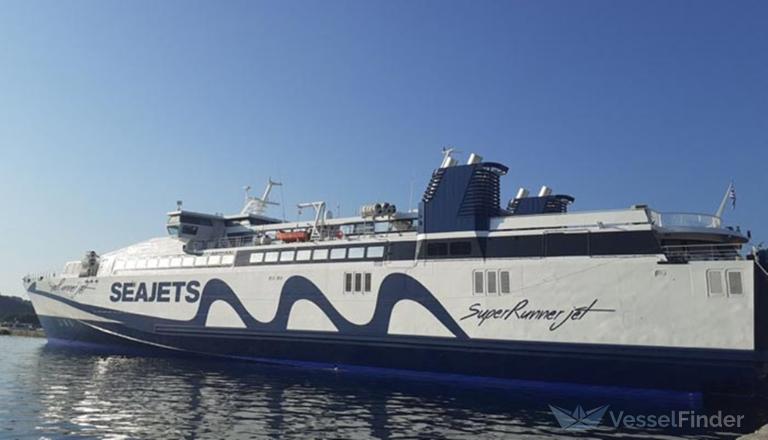 SUPERRUNNER JET, Passenger/Ro-Ro Cargo Ship - Scheepsdetails en huidige ...