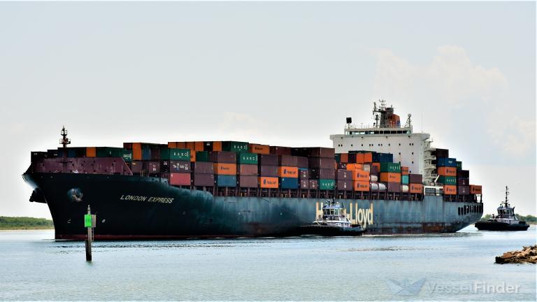 LONDON EXPRESS photo, Container Ship - Taken on Sep 9, 2022 - VesselFinder