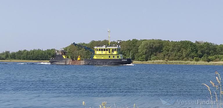 Cygnus Research Vessel Details And Current Position Imo 9144885