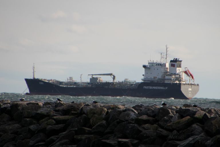 RINA, Chemical/Oil Products Tanker - Details and current position - IMO ...