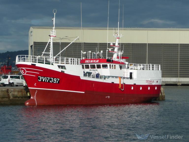 ERES UN PILAR, Fishing Vessel - Details and current position - IMO ...