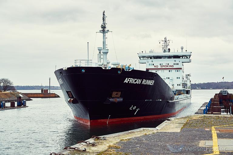 MONJASA RUNNER, Chemical/Oil Products Tanker - Details and current ...