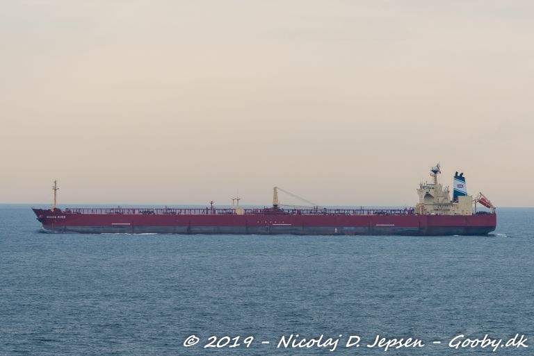 SERANO 2, Crude Oil Tanker - Details and current position - IMO 9165542 ...