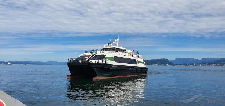 GYDA, Passenger Ship - Details and current position - IMO 9168659 ...