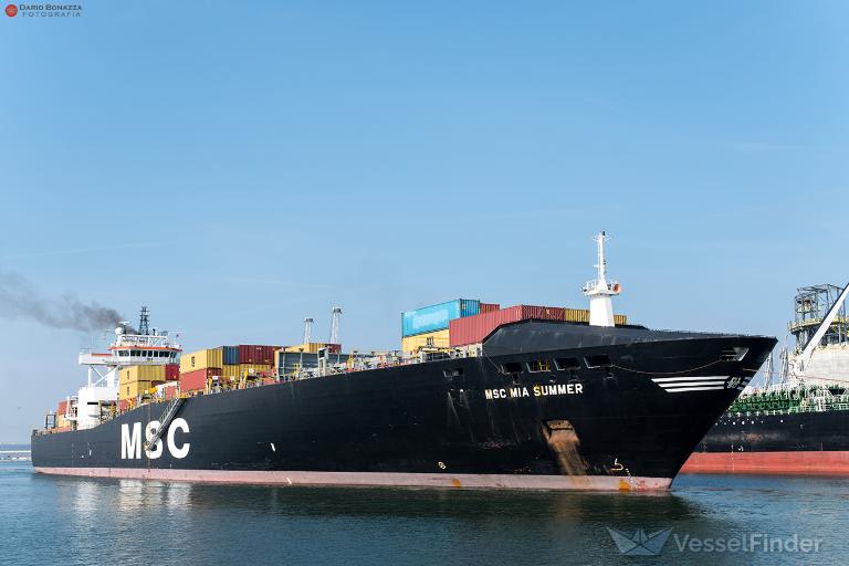 MSC MIA SUMMER, Container Ship - Details and current position - IMO 9169067 - VesselFinder