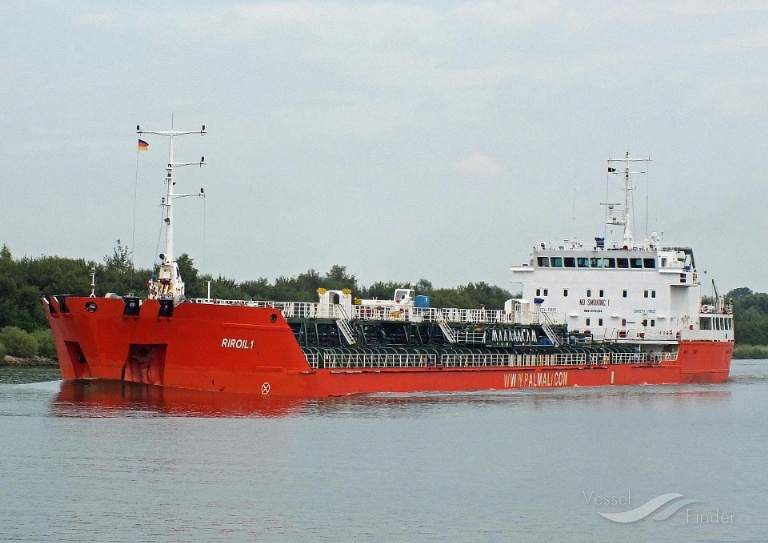 VARUNI, Oil Products Tanker - Details and current position - IMO ...