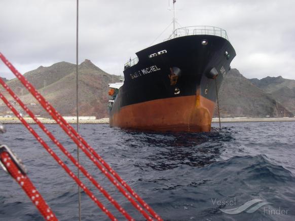 MISTRAL, Bunkering Tanker - Details and current position - IMO 9177674 ...