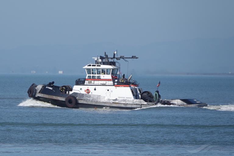 Z-THREE, Tug - Details and current position - IMO 9194153 - VesselFinder
