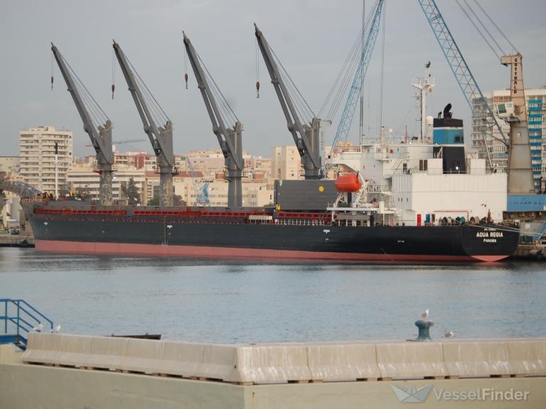 Photographers - VesselFinder