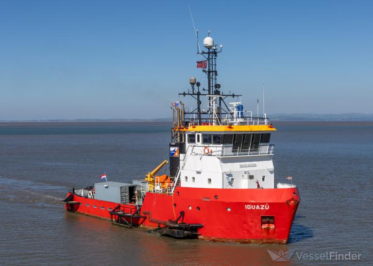 IGUAZU, Tug - Details and current position - IMO 9201920 - VesselFinder