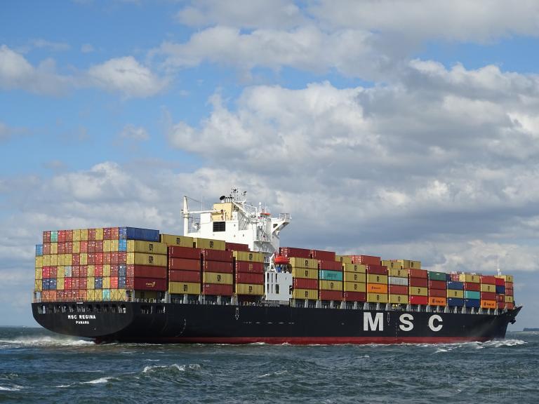 MSC REGINA, Container Ship - Details and current position - IMO 9202651 - VesselFinder