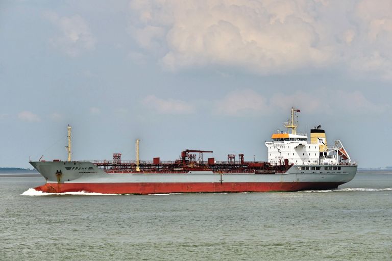 Photos - VesselFinder