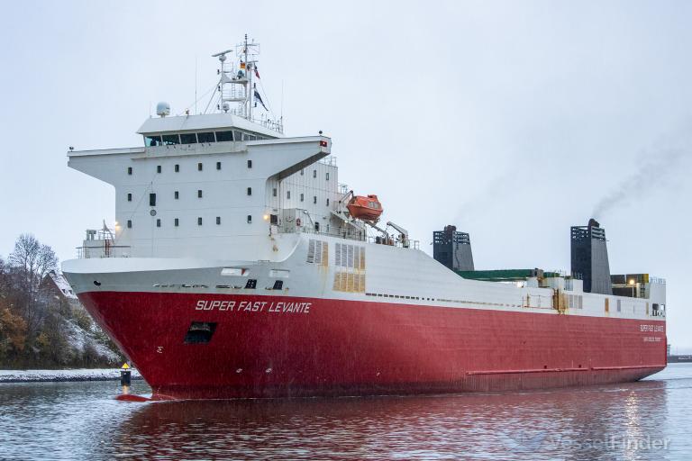 SUPER FAST LEVANTE, Passenger/Ro-Ro Cargo Ship - Detalles del buque y ...